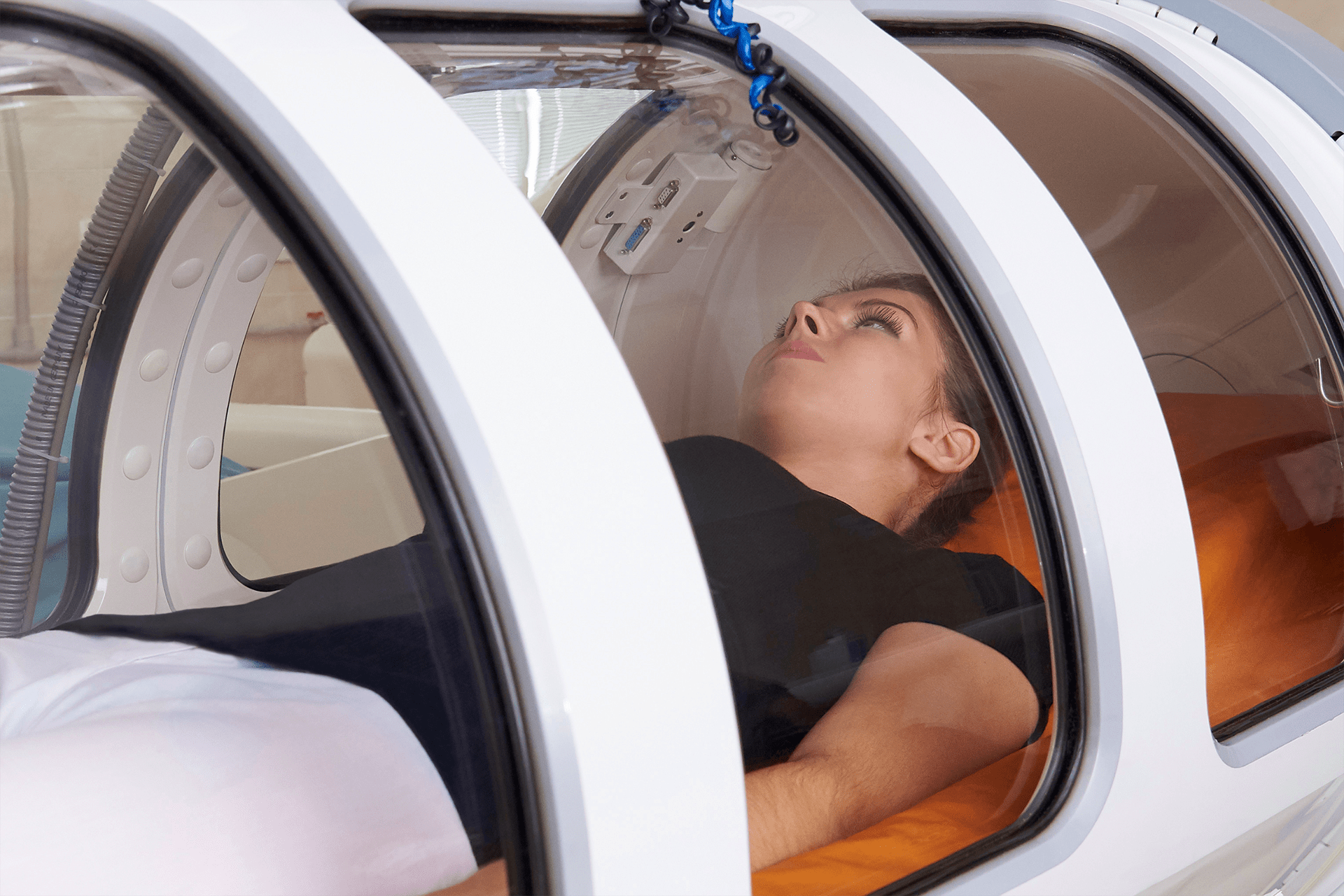Hyperbaric Oxygen Therapy | The iO Clinic by L&P Aesthetics